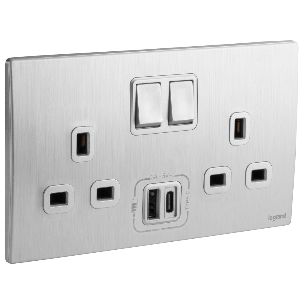 Legrand British Standard Socket Outlet With USB Type - A + C Chargers ...